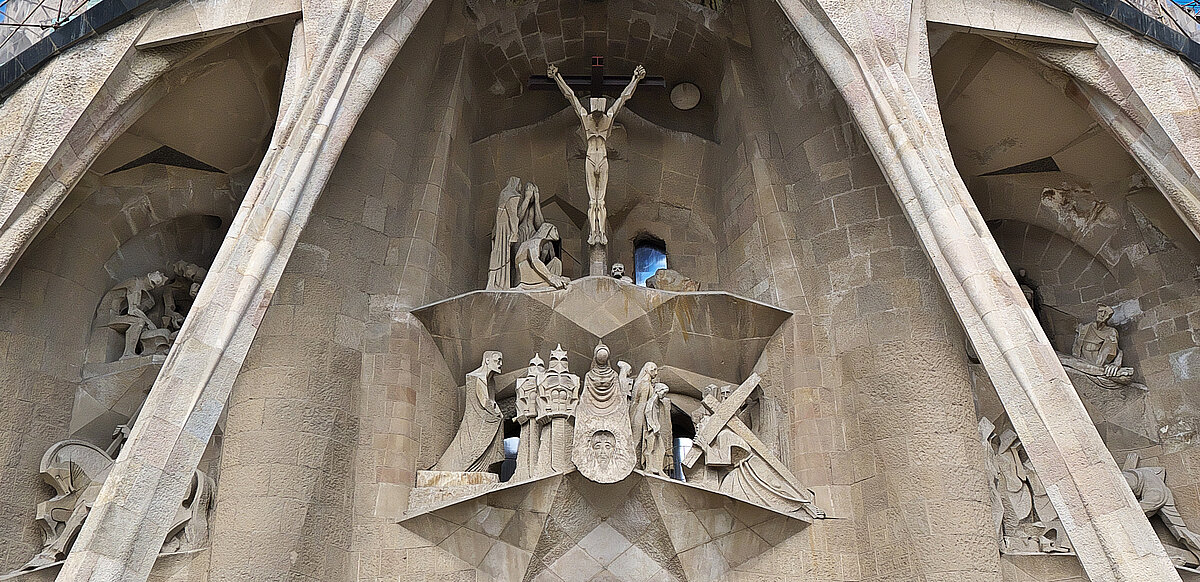 Die schönsten Kirchenfassaden - Der SONNTAG